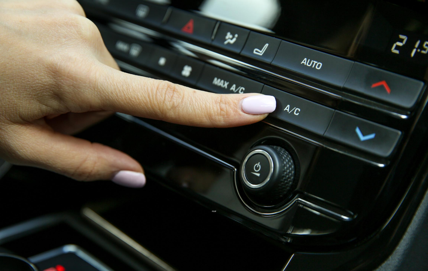 Signs Your Car’s AC System Is Going Out - United Auto Care - Flowery ...